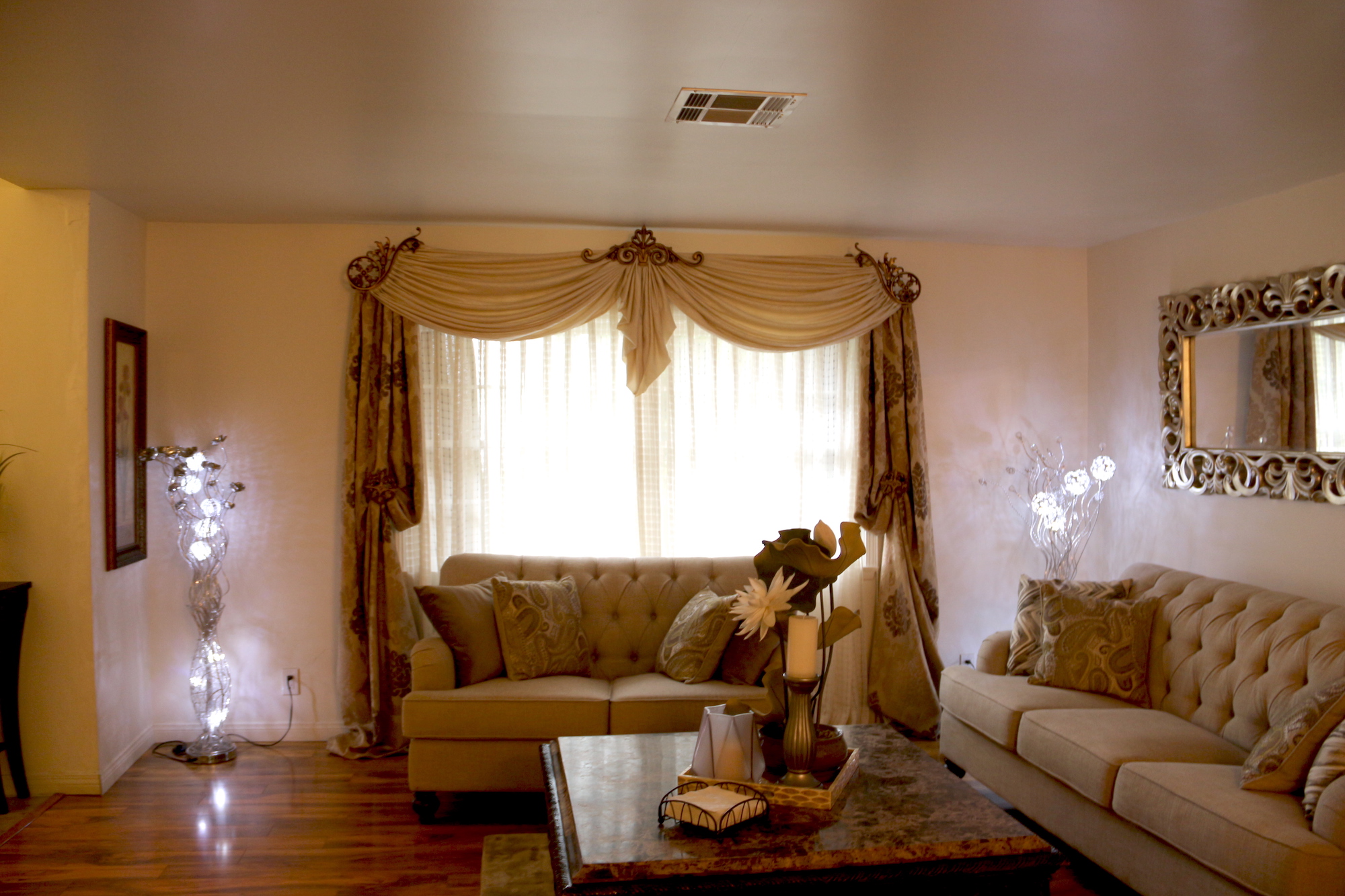 Fwd # 18 Colors of draperies will make a difference as how you room ...